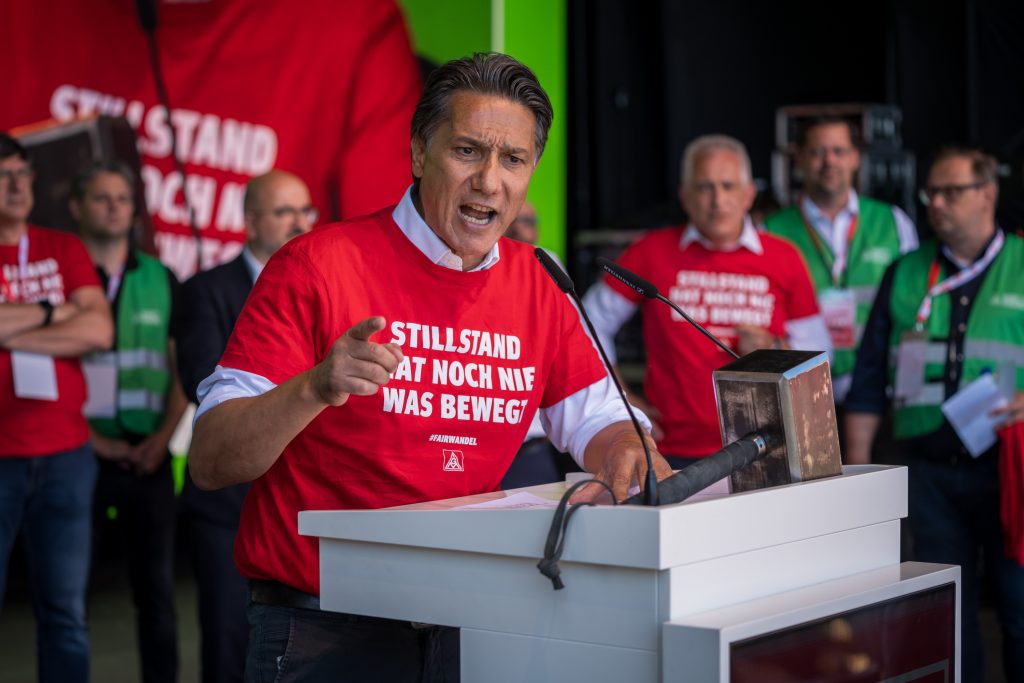 Heute haben wir den Stahlhammer ausgepackt! – IG Metall bei ...